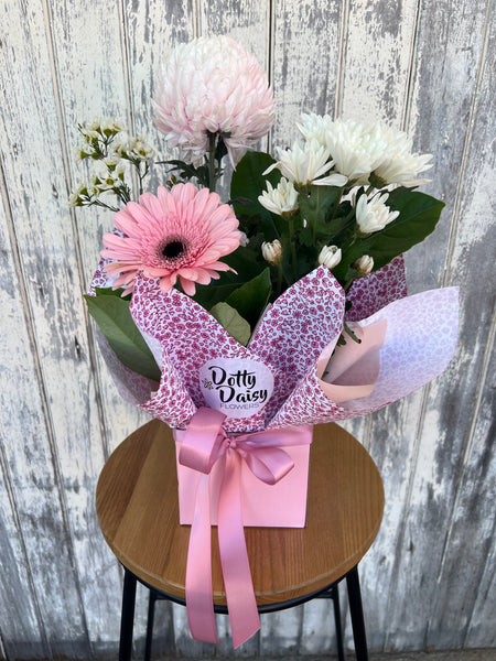 Mixed Box Arrangement Pretty - $55 – Dotty Daisy Flowers